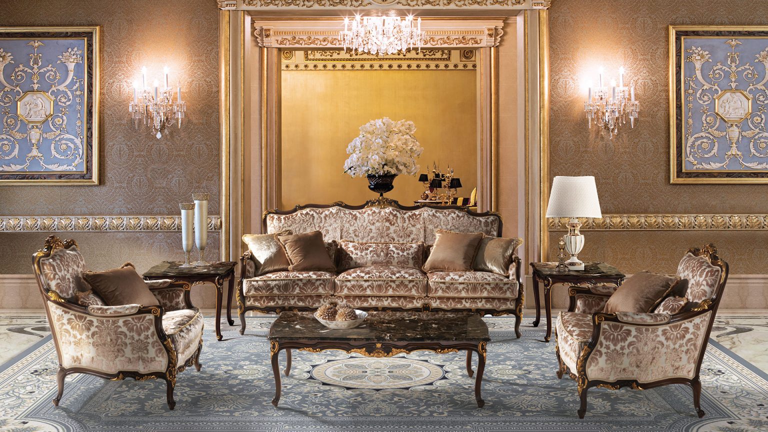 Louis XV furniture: a light style with natural shapes